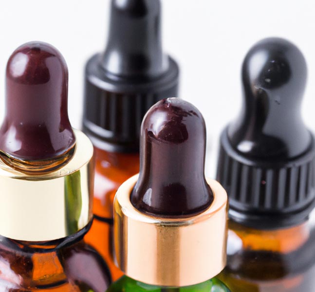 Essential Oils Guide: Sourcing, Dispensing, Storing, and Ensuring ...